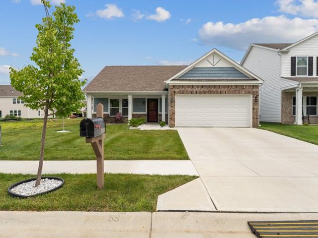 3600 Windstar Ct, Columbus, IN 47203