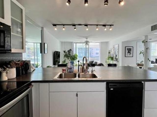 3600 170th St NE #111, North Miami Beach, FL 33160