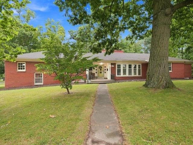 3601 Mulberry Rd, Fort Wayne, IN 46802