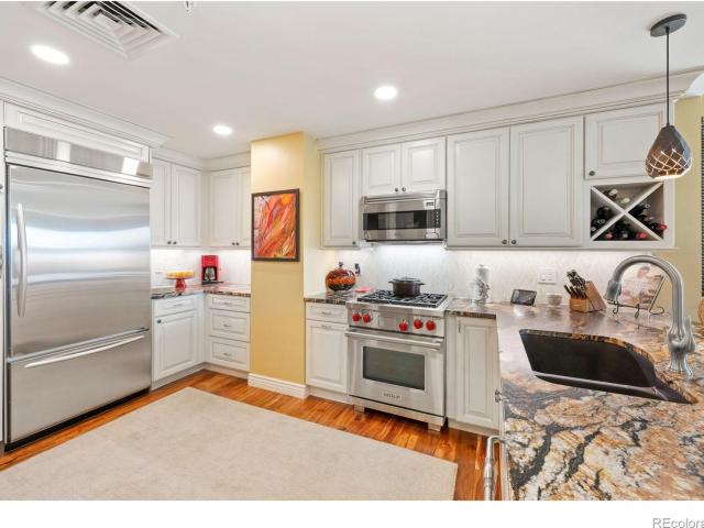 3601 Arapahoe Avenue # 424