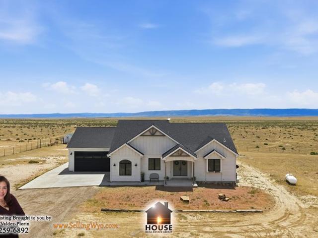 3601 Broken Trail Dr, Casper, WY 82601