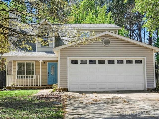 3601 Cedarbark Dr, Matthews, NC 28105