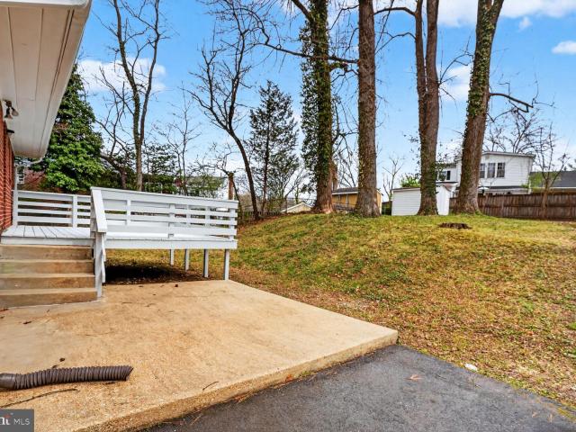 3601 Crest Dr, Annandale, VA 22003 | MLS #VAFX2292