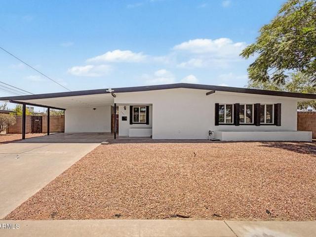 3601 E Laurel Ln, Phoenix, AZ 85028