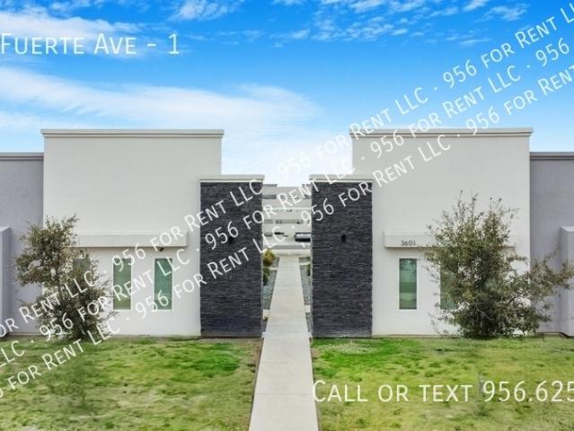 3601 Fuerte Ave, 2 beds, 2 full baths