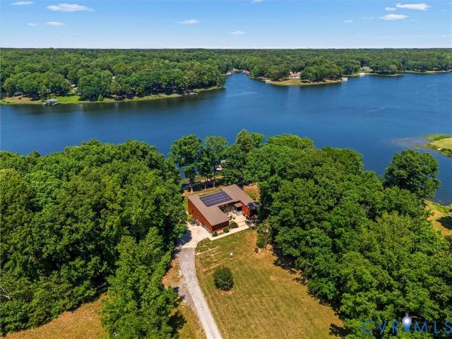 3601 Leonards Lane