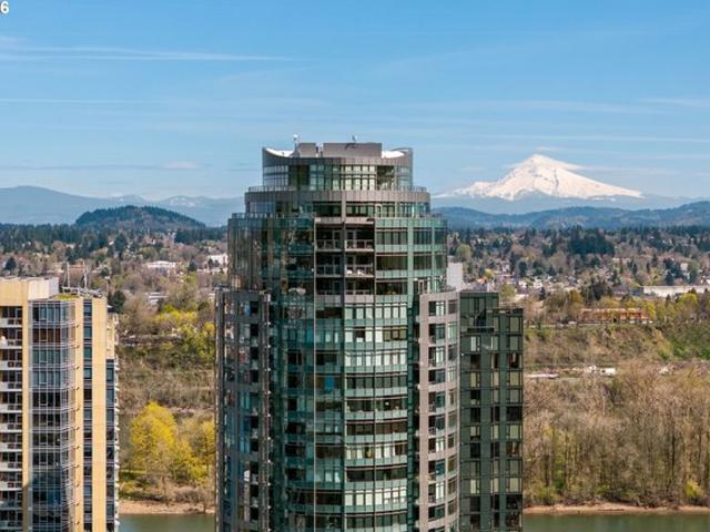 3601 S River Pkwy Unit 2805, Portland, OR 97239