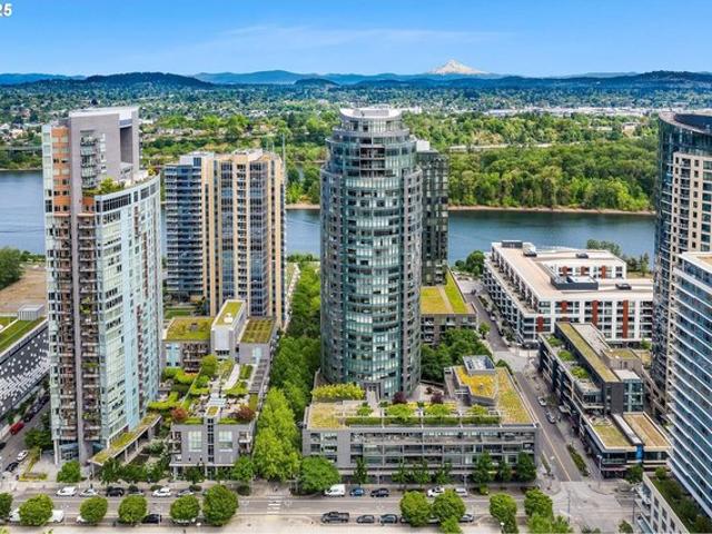 3601 S River Pkwy Unit 2108, Portland, OR 97239