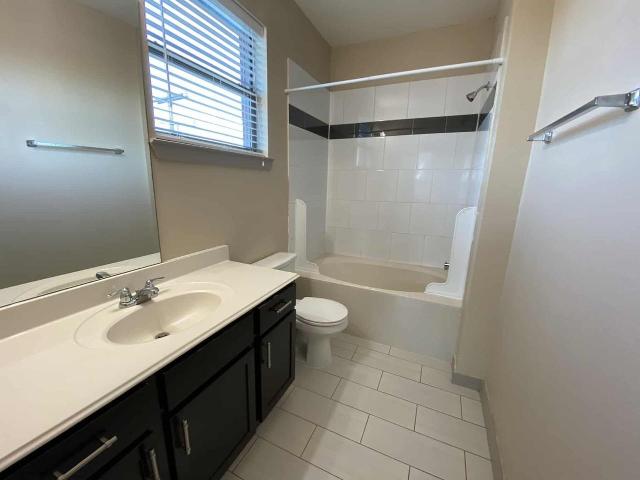 3601 Valley Vista Drive 2 Bedroom Apartment for Rent at 3601 Valley Vista Dr, Hurst, TX 76053