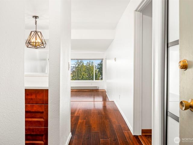 3601 24th Avenue W # 207