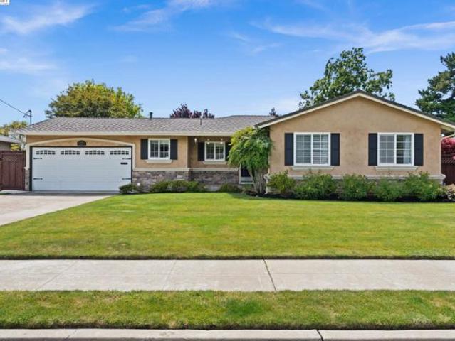 36027 Carnation Way, Fremont, CA 94536