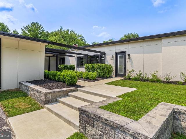 3602 Barberry Court