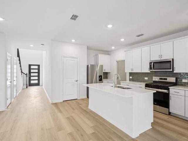 3602 Bridgeport Drive