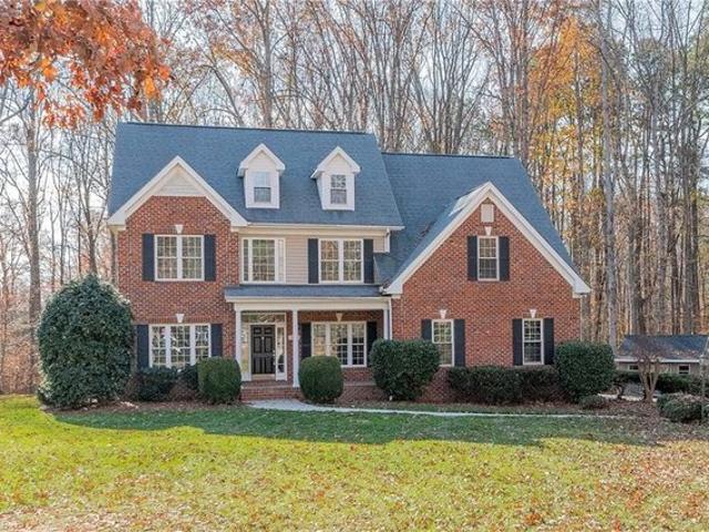 3602 Brooks Hill Ct, Browns Summit, NC 27214