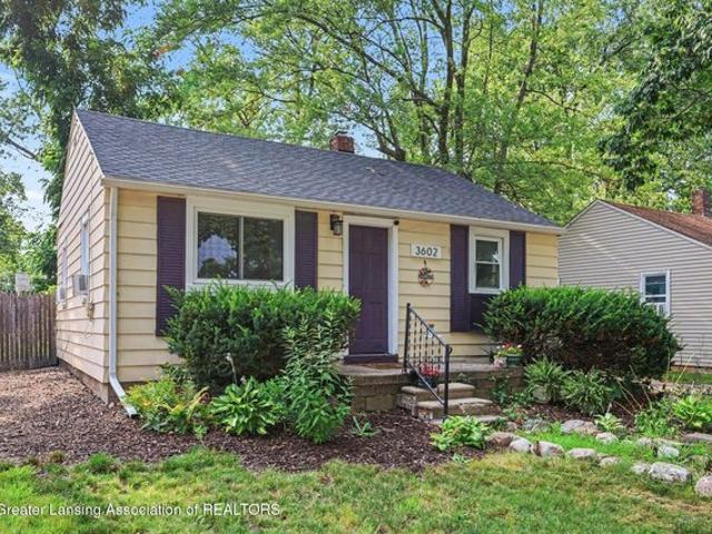 3602 Homewood Ave, Lansing, MI 48910