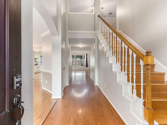 3603 NE Beacon Hill Drive
