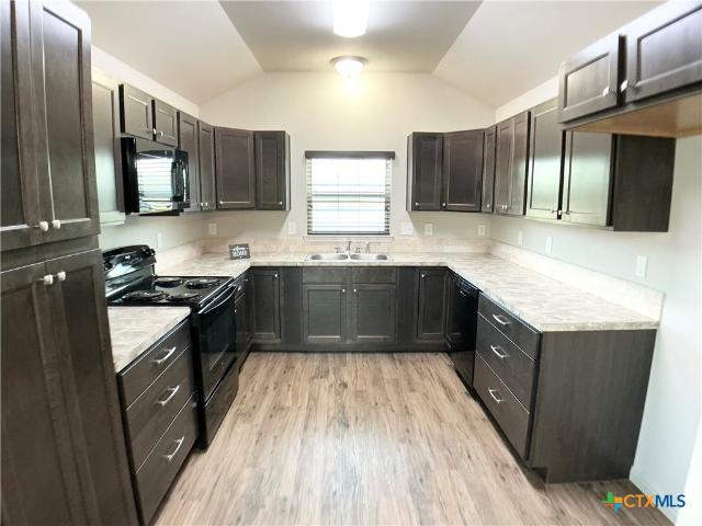 3603 Hanselman Road