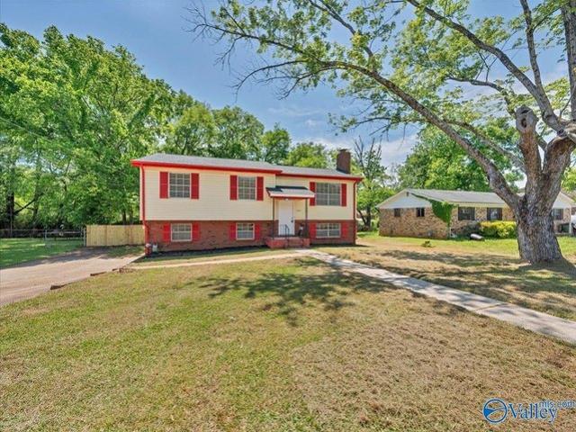 3603 Judd Ave NW, Huntsville, AL 35810