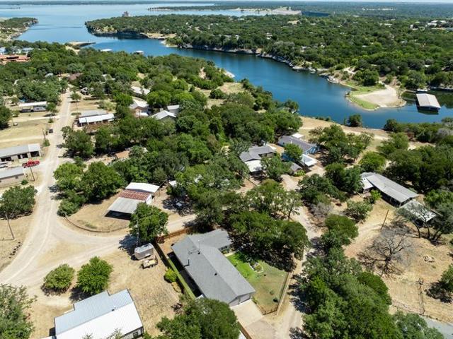 360 County Road 1768, Clifton, TX 76634
