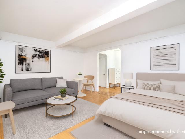 360 Cabrini Blvd, New York, NY