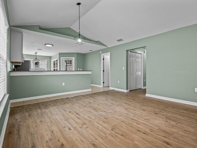 360 Chastain Ln, Tallahassee, FL 32305 | MLS #398411