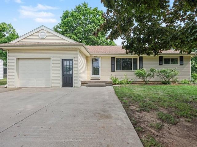 360 Clark St, Grass Lake, MI 49240