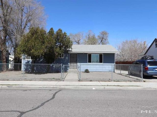 360 and 360 1/2 W Virginia St, Fallon, NV 89406
