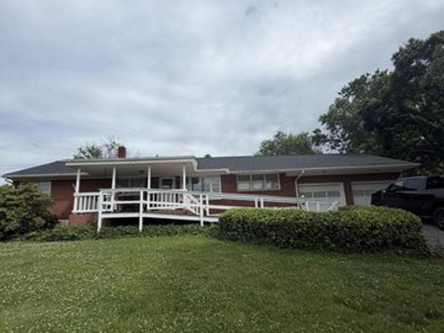 360 and 384 Rogers Ln, Cloverdale, VA 24077