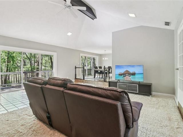 360 Ankonian Drive