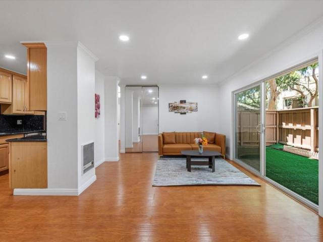 360 Auburn Way 10