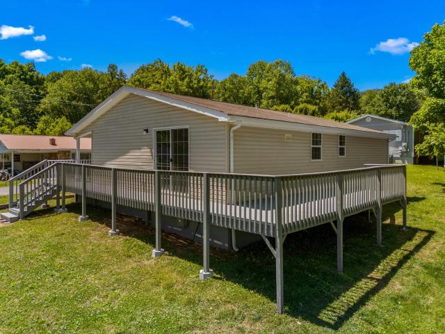 360 Grandview Drive