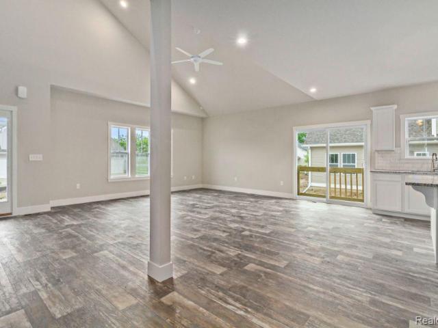 360 Dorchester Drive
