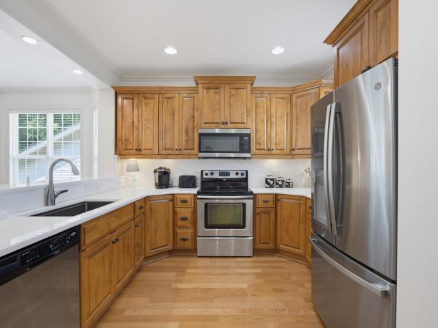 360 Duchart Lane