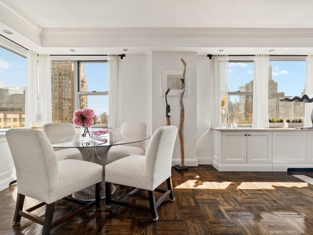 360 E 72ND Street C2501