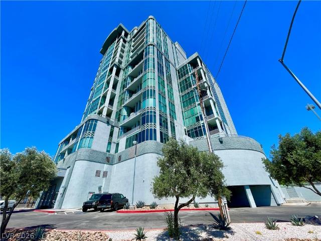 360 E Desert Inn Road 402