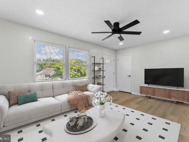 360 elizabeth st