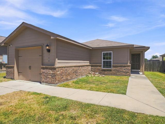 360 Farmer Ln