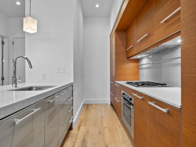360 Furman Street 301
