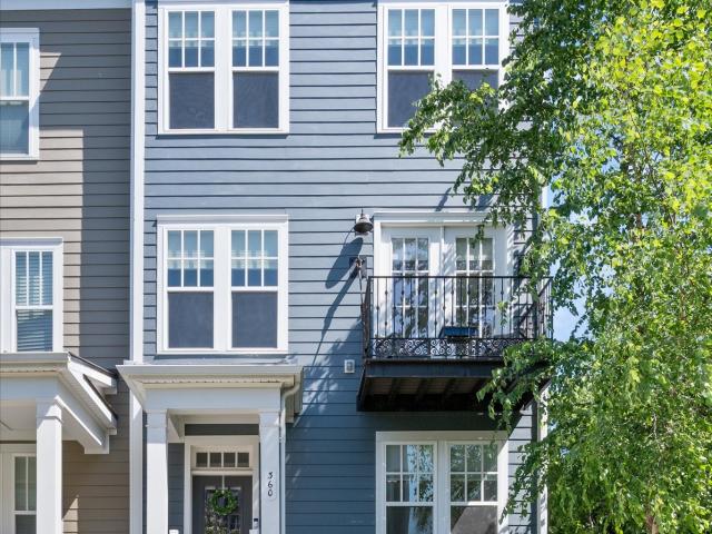 360 Kara Ln