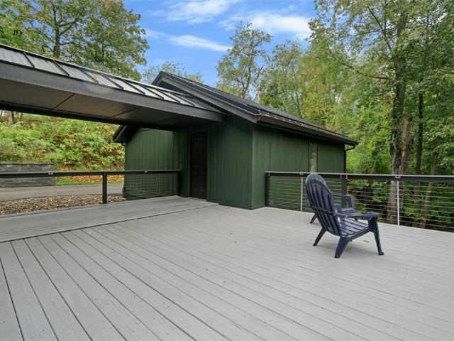 360 Hickory Grade Rd
