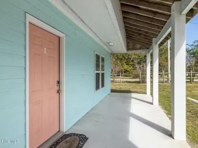 360 Island Road, 3, Harkers Island, NC 28531