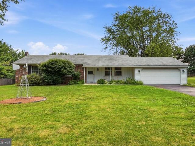 360 Oak Dr, Harleysville, PA 19438