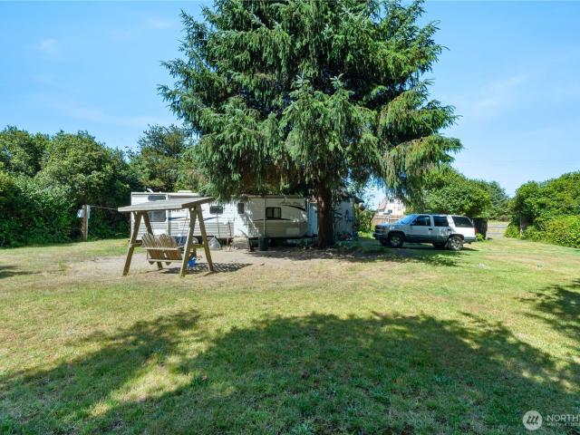 360 Ocean Shores Boulevard SW