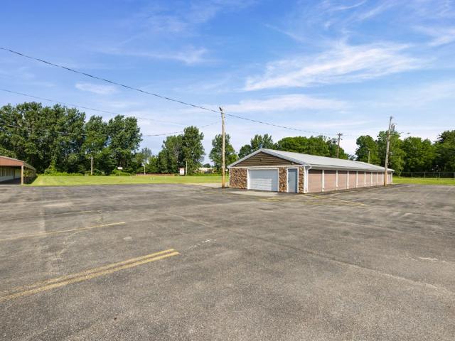 360 Maiden Lane