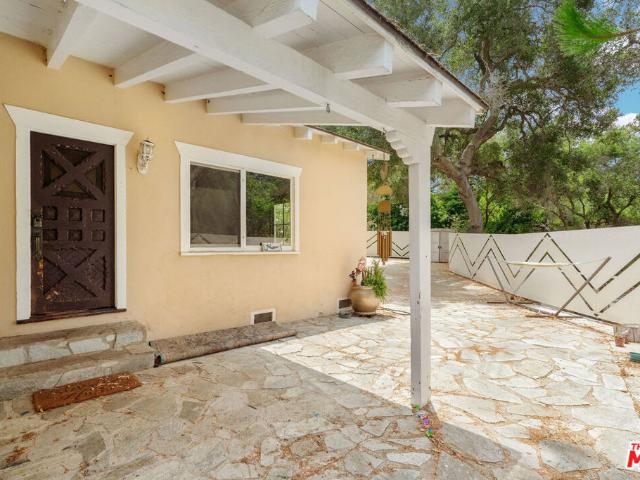 360 N Topanga Canyon Boulevard