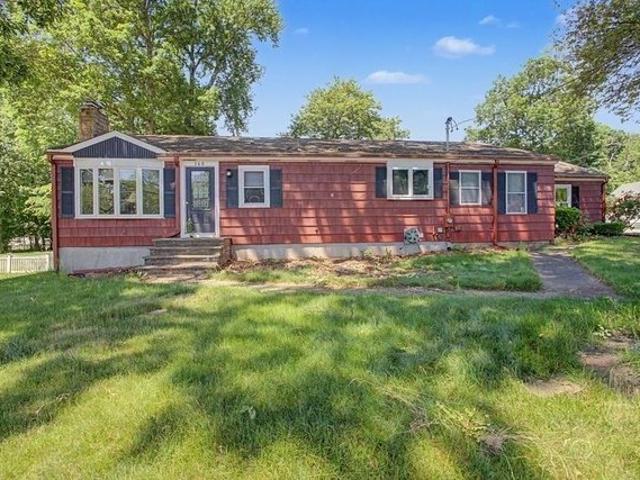 360 S Main St, Bellingham, MA 02019