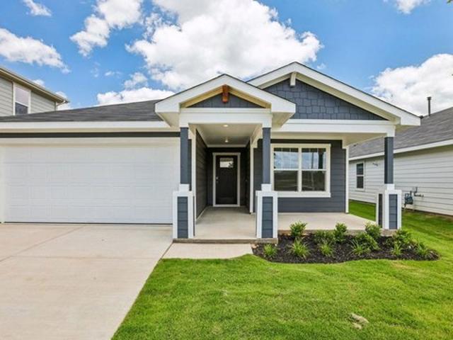360 San Juan Trl, Bastrop, TX 78602