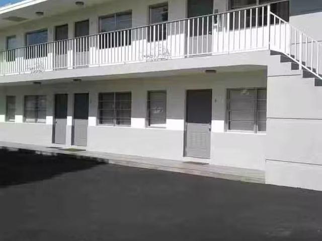 360 SE 12 Avenue Apt 1 360 SE 12 Avenue
