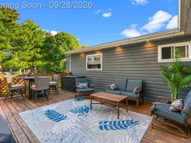 360 Shirley Boulevard