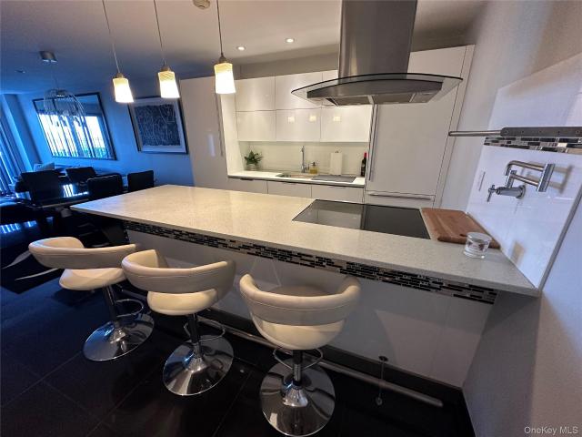 360 Shore Road 2G